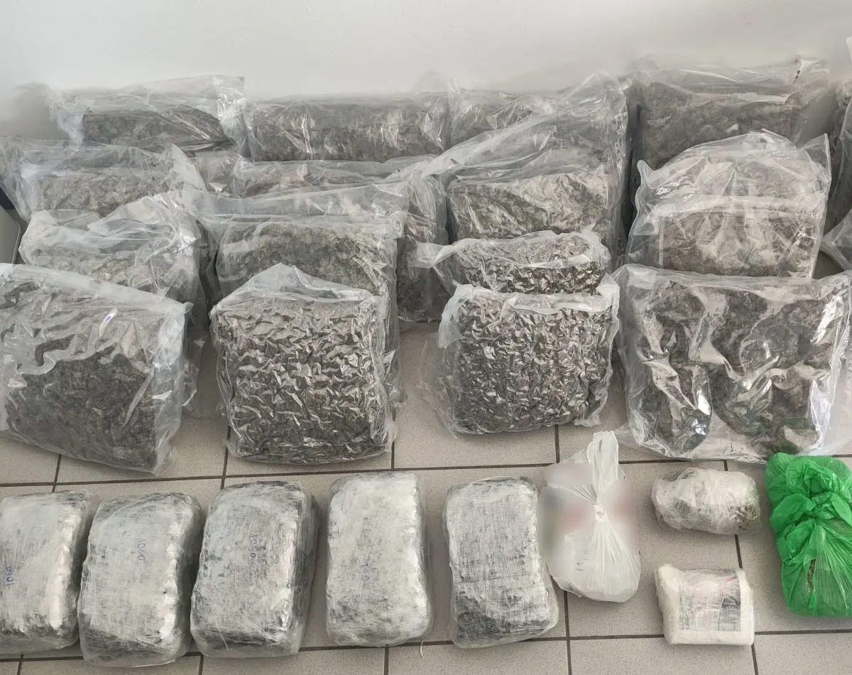 Θεσσαλονίκη: Η «καβάτζα» στην αποθήκη με τα 30 κιλά ναρκωτικών – Πώς ...